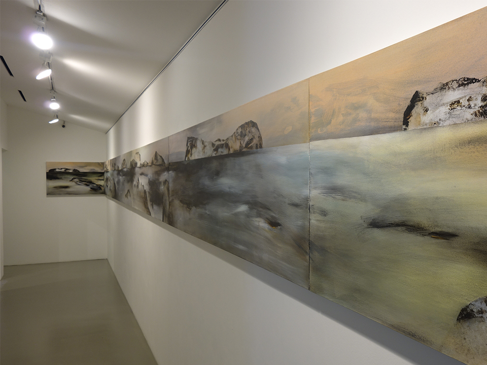 'Scroll Series' (2015) by Wyn-Lyn Tan | Singapore Art Museum